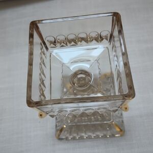 Jeanette Glass | Accents | Jeanette Glass Pedestal Wedding Cake Saver ...